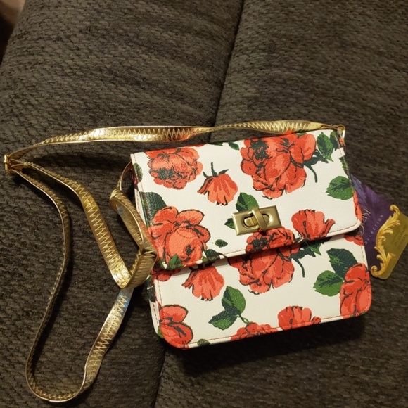 Disney | Accessories | Disney Beauty The Beast Girls Rose Print Purse ...